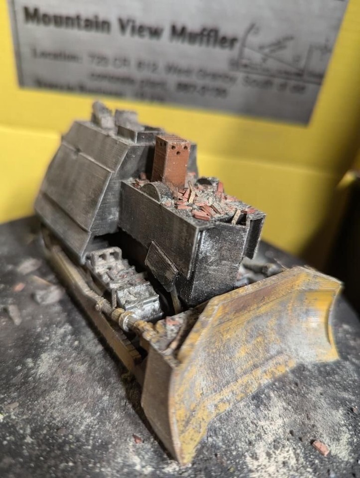 5” 1/72 Scale Killdozer Model With Base And Collectors Box. | eBay