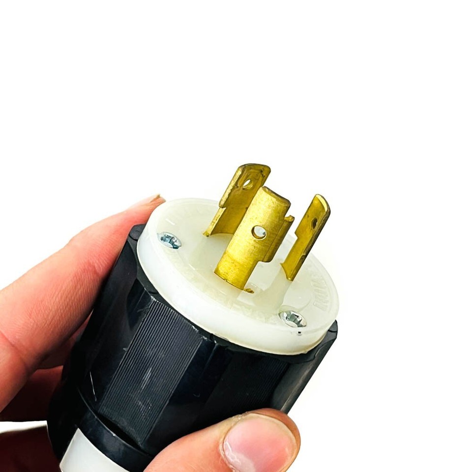 Leviton Colortran 1 kW TV Fresnel 100-515 Spot Studio Light 1000W ...