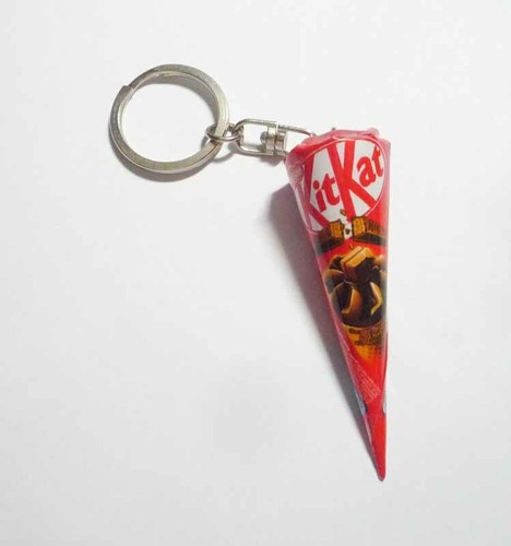 KITKAT Ice Cream Cone KEYCHAIN Keyring Novelty Kit Kat Indonesia 2.25 ...