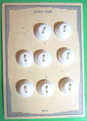(8) VINTAGE 5/8" DECORATIVE BEVEL EDGE WHITE EARLY PLASTIC 2-HOLE ...
