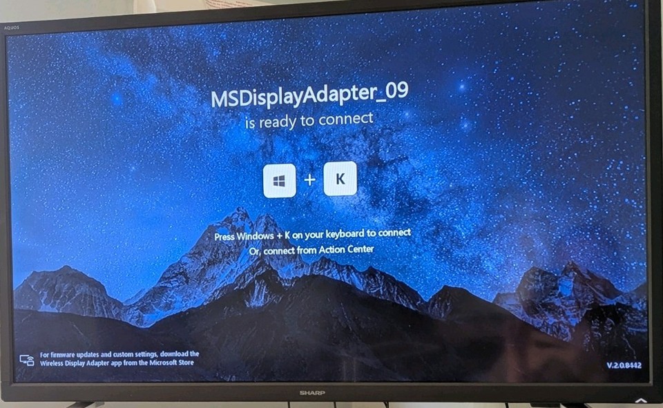 Microsoft Wireless Display Adapter Model 1733 V2 Brand new - latest FW ...