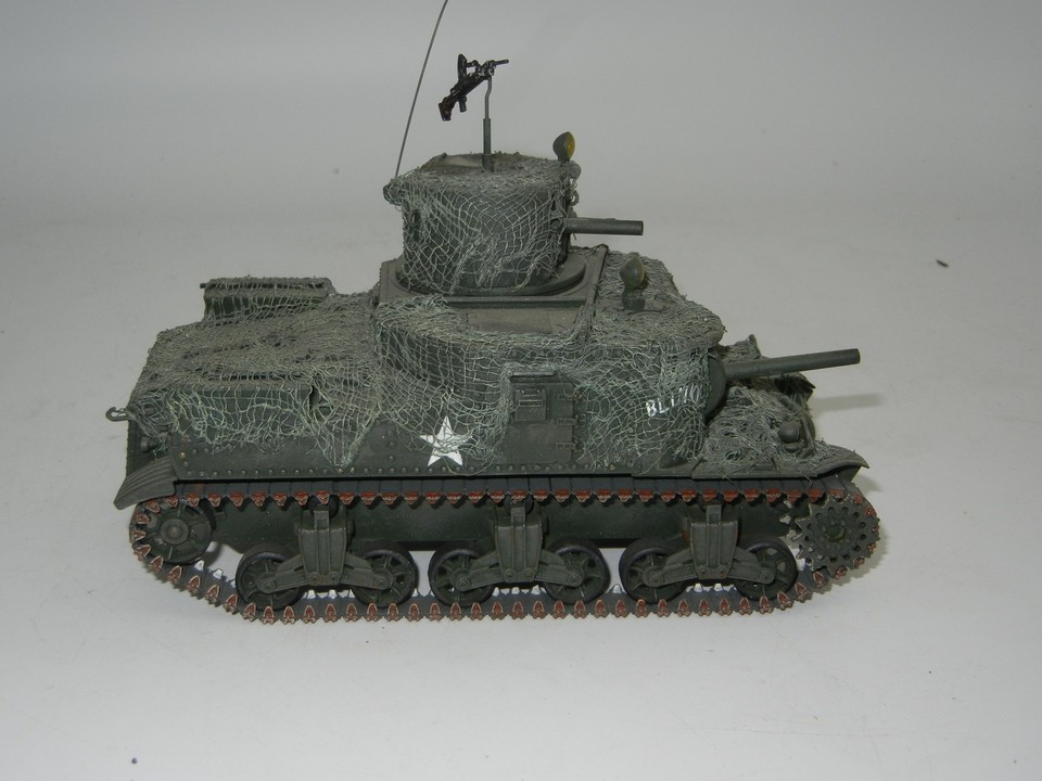 1:35 Model Tank WWII Professionally Built US Tank Model Blinky | eBay