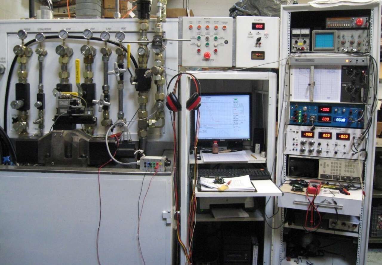 MOOG Portable F087-119b Servo Valve Analyzer/tester for sale online | eBay