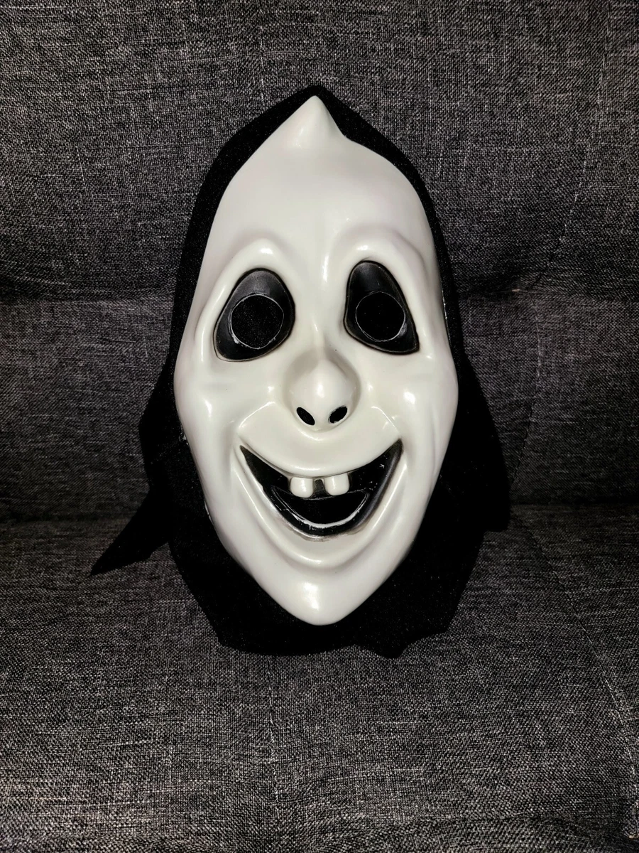 Happy Ghost Face