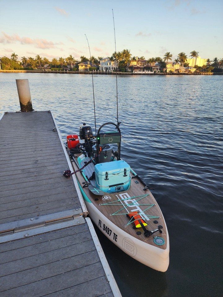 BOTE–Rover Aero Classic Inflatable Stand-Up Paddleboard/Skiff & Suzuki ...
