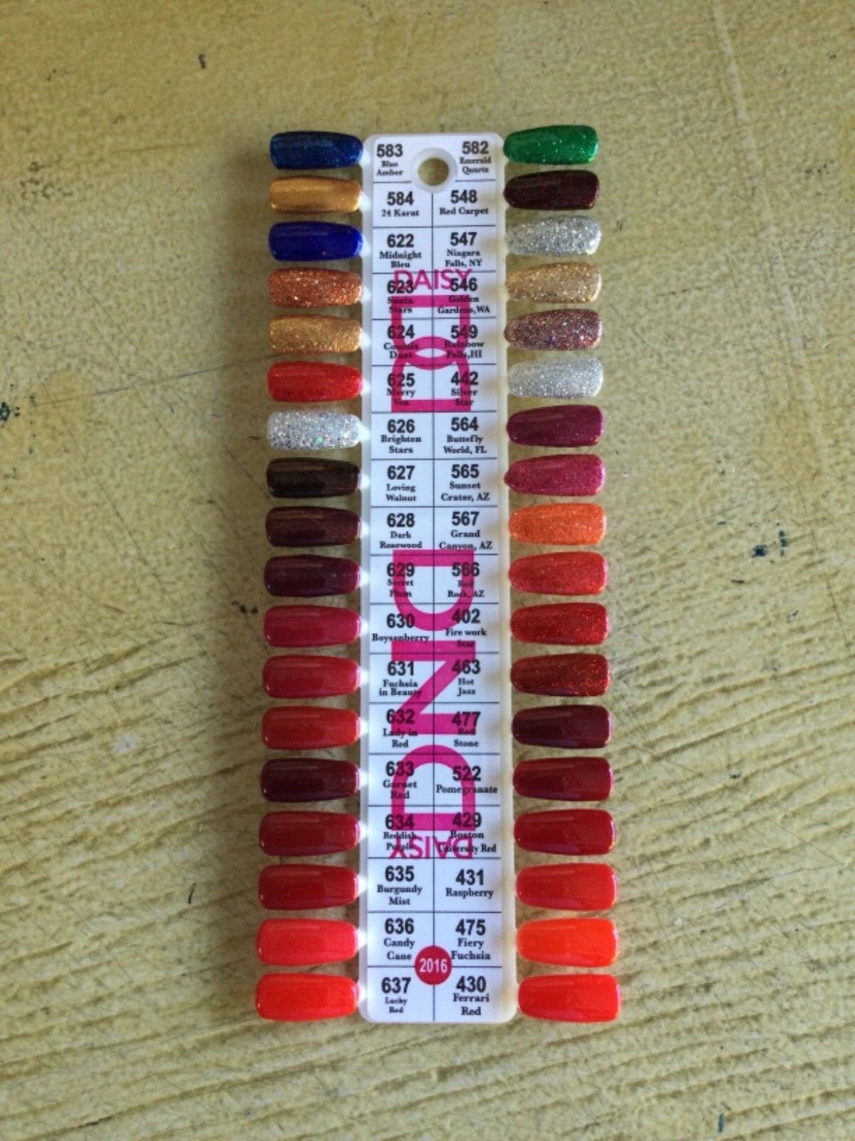 DC&DND Daisy Color Chart Gel Polish Color Sample Chart Palette Display ...