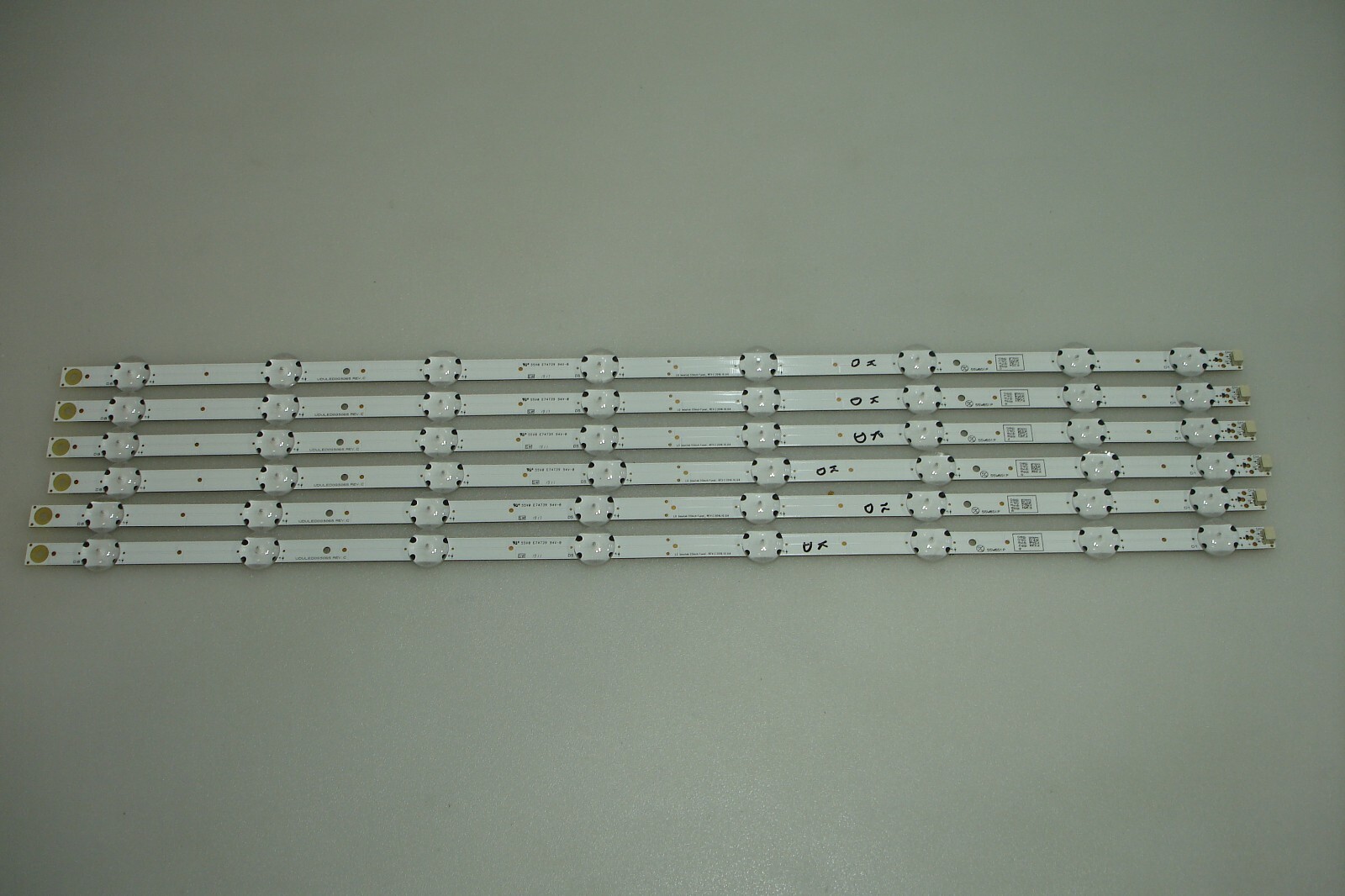 Philips UDULED0GS065 LED LED Kit (6) for 55PFL5602/F7 55PFL5604/F7 ...