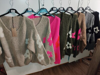 MADE IN ITALY schöner Pulli m. eingestrickten Blumen Gr. 38 40 42 NEU ...