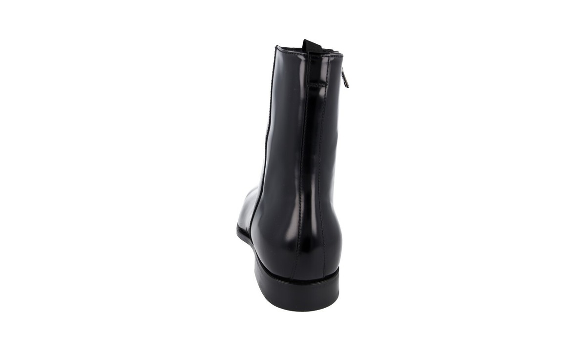 PRADA RUNWAY SQUARE TOE HALF BOOTS BLACK SILVER LEATHER NEW PRADA RUNWAY SQUARE TOE HALF BOOTS BLACK SILVER LEATHER NEW