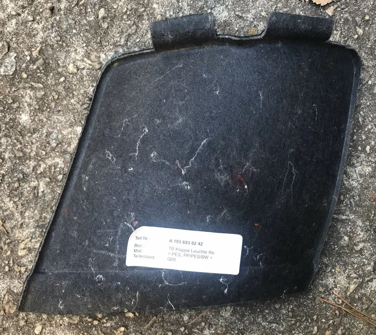 Chrysler Crossfire Passenger Side Trunk Rear Carpet Trim Panel Dark ...