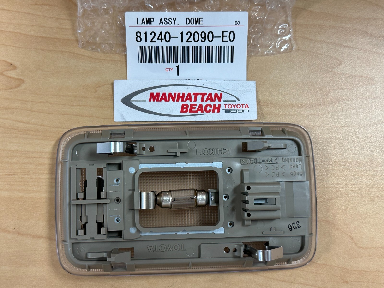 NEW Genuine Toyota Interior Overhead Dome Light 06-08 Corolla 81240 ...