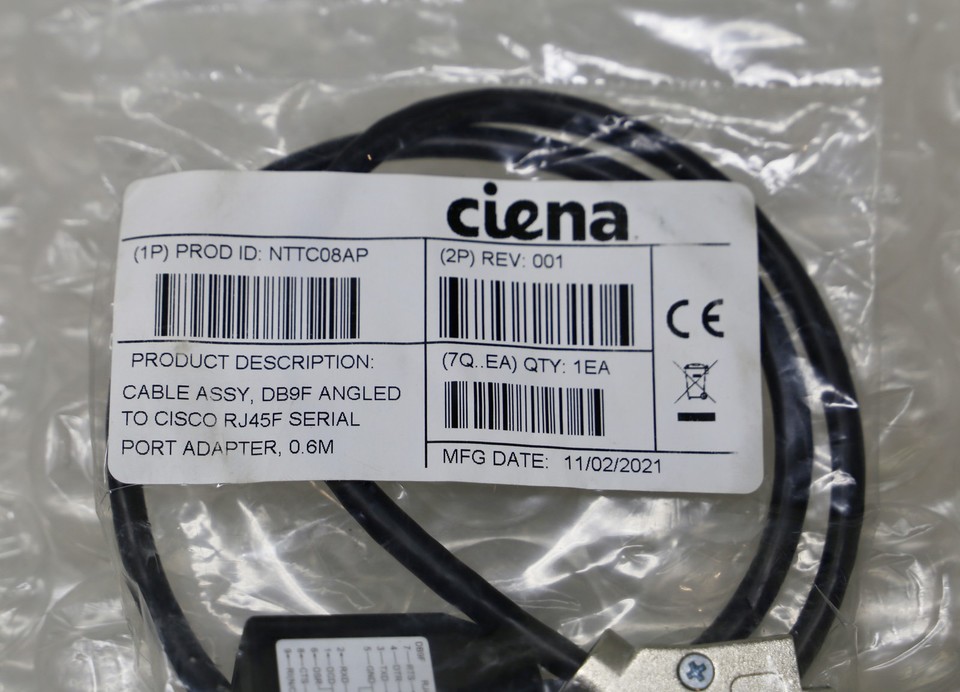 *NEW* CIENA NTTC08AP - Cable DB9F Angled to RJ45F Serial Port Adapter 0 ...