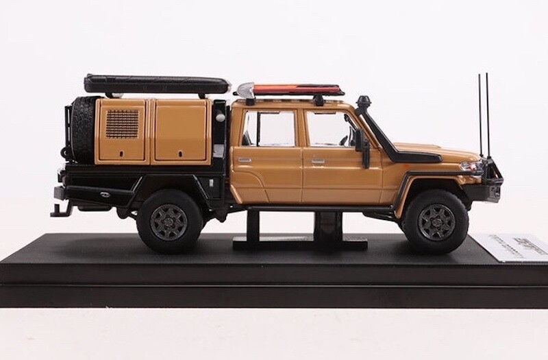 TG Autobots 1:64 Land Cruiser J70 LC79 Pickup Crew Cab Model Diecast ...