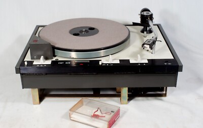 EMT 928 TURNTABLE RECORD PLAYER (( TESTED )) excellent+++This is a 220 ...