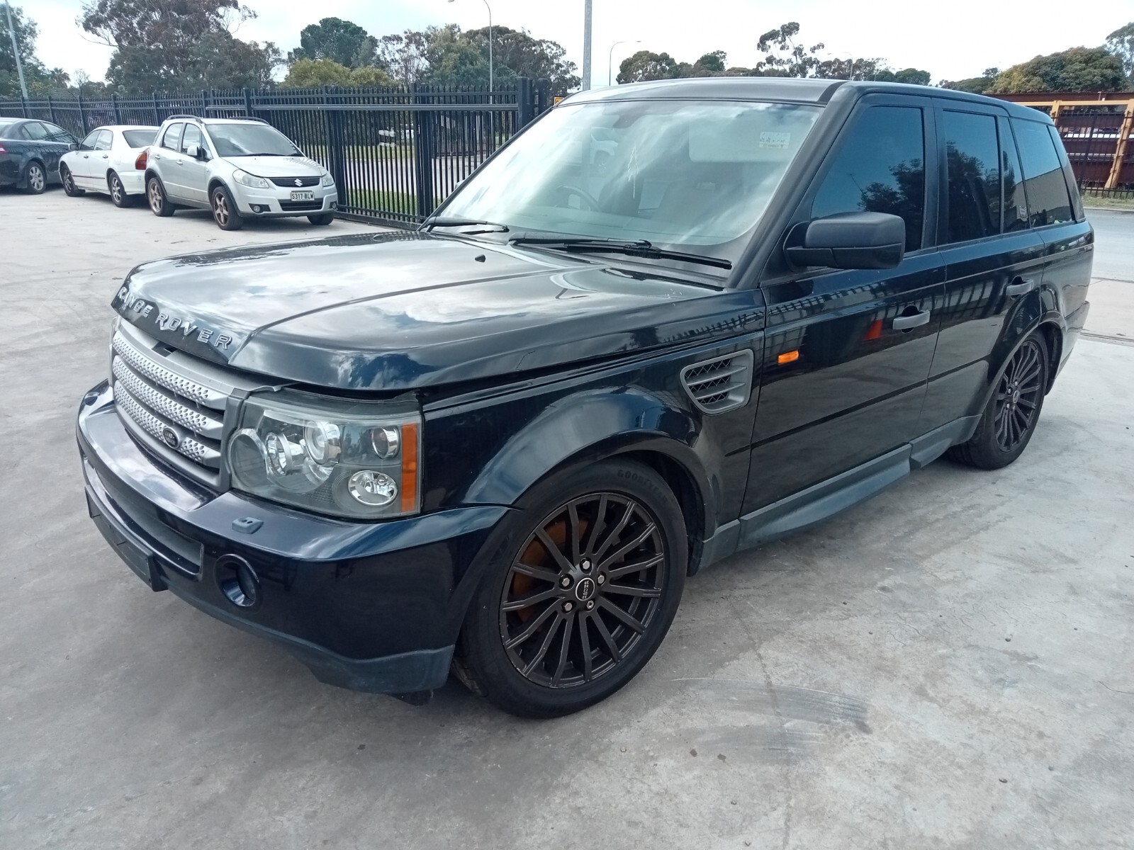 Range rover L320 sports 05-13 left or right C pillar, trim, cover ...