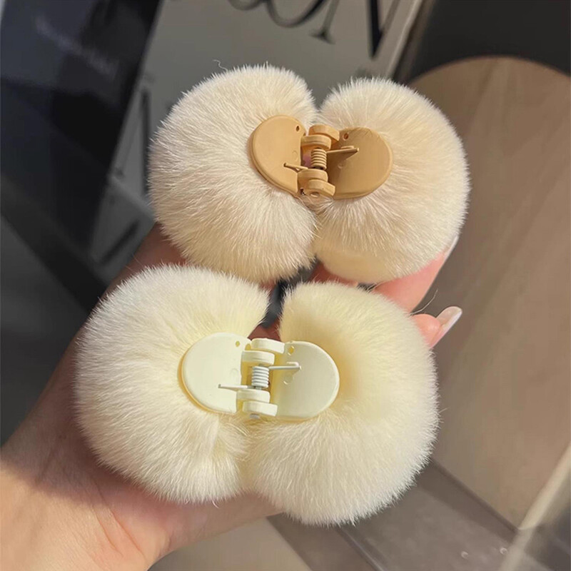 Cute Pom Hairpin Plush Hair Clips For Women Small Claws Clip Hair ...