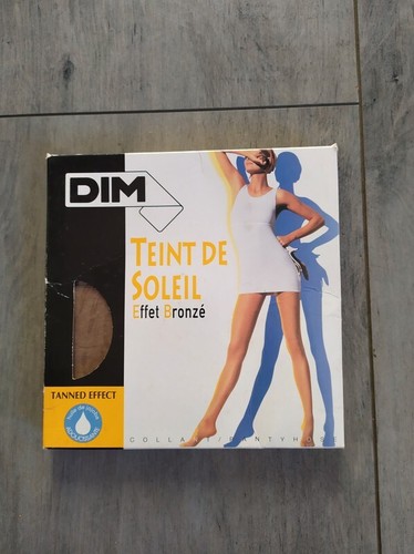 collant, teint de soleil DIM, Neuf, encore dans sa boîte d'origine ...