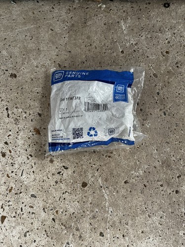 Engine Harmonic Balancer Bolt-VIN: C, Eng Code: L83 GM Parts 11547372 ...