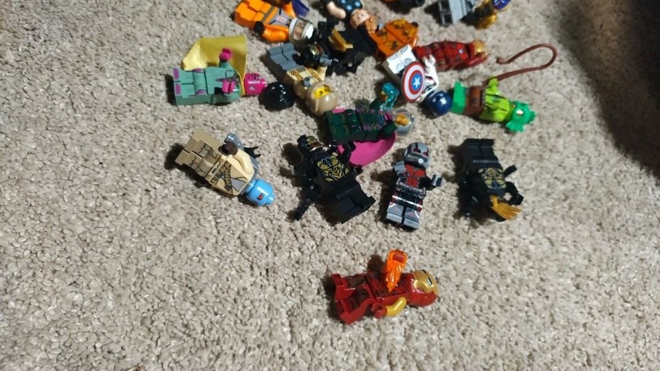 DAMAGED lego minifigure Lot Including Star Wars, Marvel, DC, And +More ...