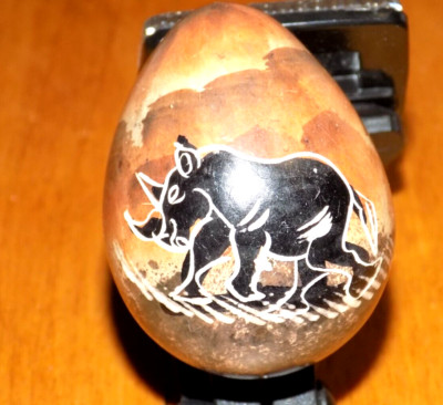 KENYA ALABASTER STONE EGG AFRICAN RHINO & SAVANNA TREE Kenyan Hand ...