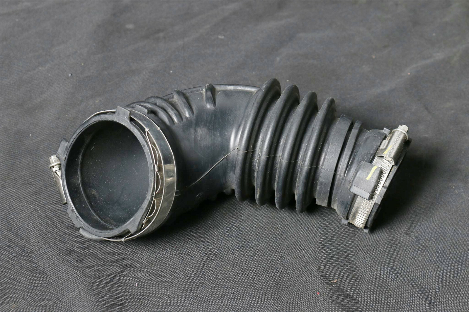 Audi A4 8K A5 1.8 2.0 170-211PS Intake Hose 06H129629 Air Pipe for Air ...