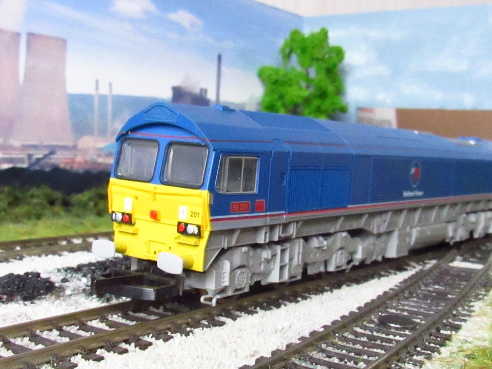 LIMA Class 59 as 59201 in National Power Blue/Grey livery OO gauge ...