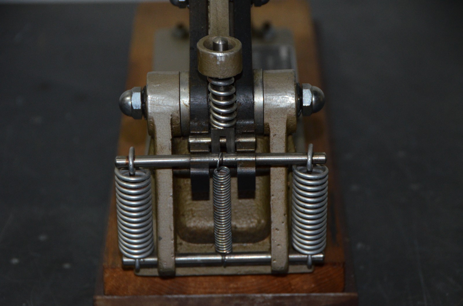 Thwing Albert JDC Precision Sample Cutter 15 w/ Base - 10" x 5/8 ...