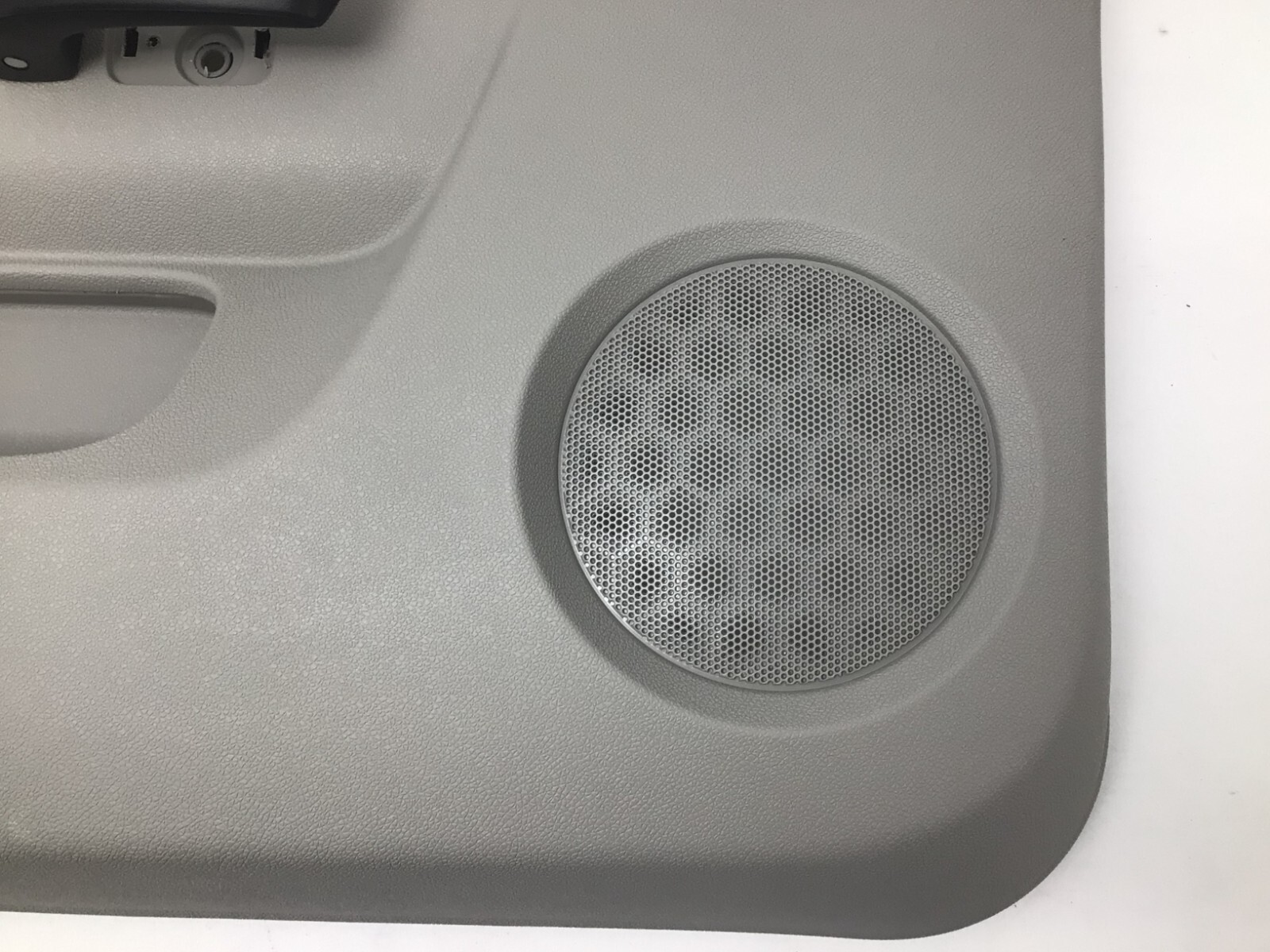 GMC Sierra Chevrolet Silverado Driver front Door Gray interior Trim ...