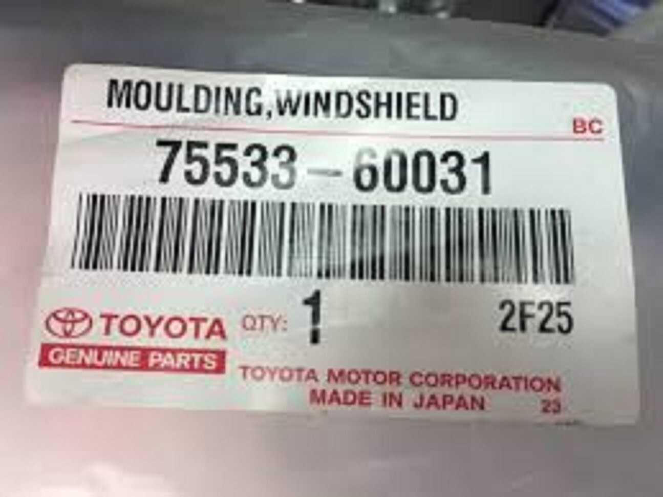 Toyota Genuine OEM Land Cruiser LX470Windshield Moulding Outside RH ...