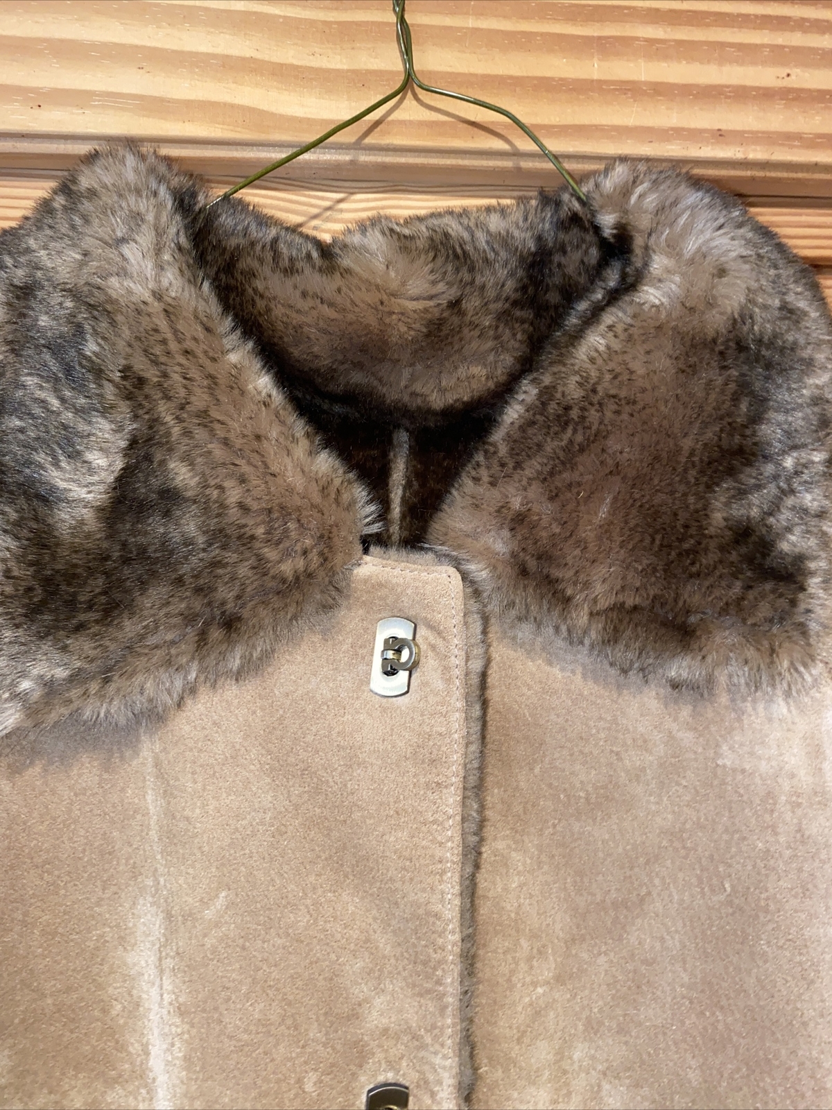 Vintage LNR By La Nouvelle Renaissance Tan Suede Wome… - Gem