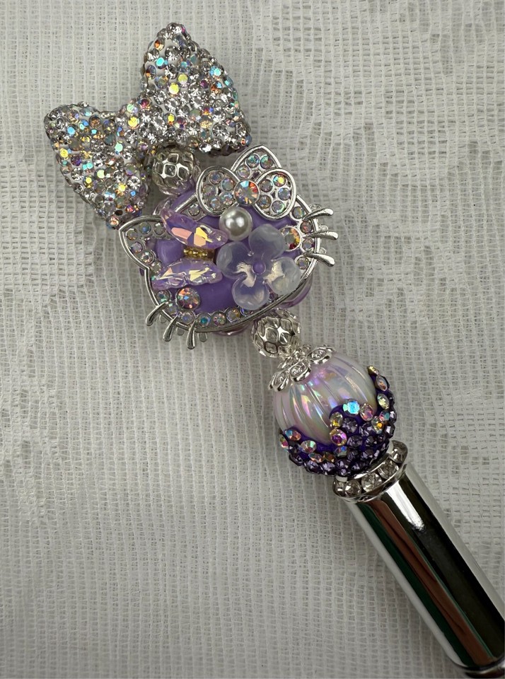 Custom hand made beaded pens! Bling pens! H Kitty! Gifts, basket filler ...