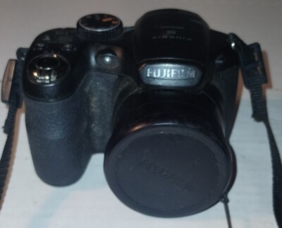 Fuji Fujifilm FinePix S2950 14MP Digital Camera w/18x Zoom Lens 3-Inch ...