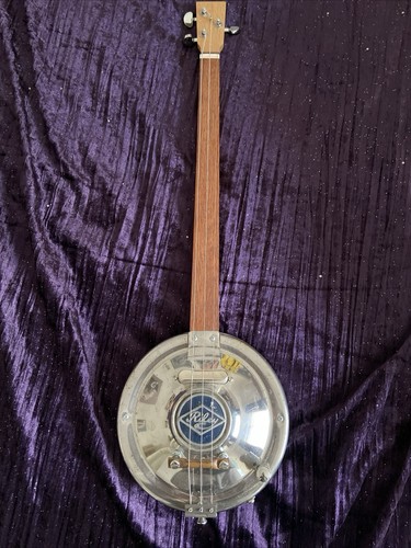 Handmade 3-String Riley Hubcap Guitar – Fretless Custom Build – £190 ...