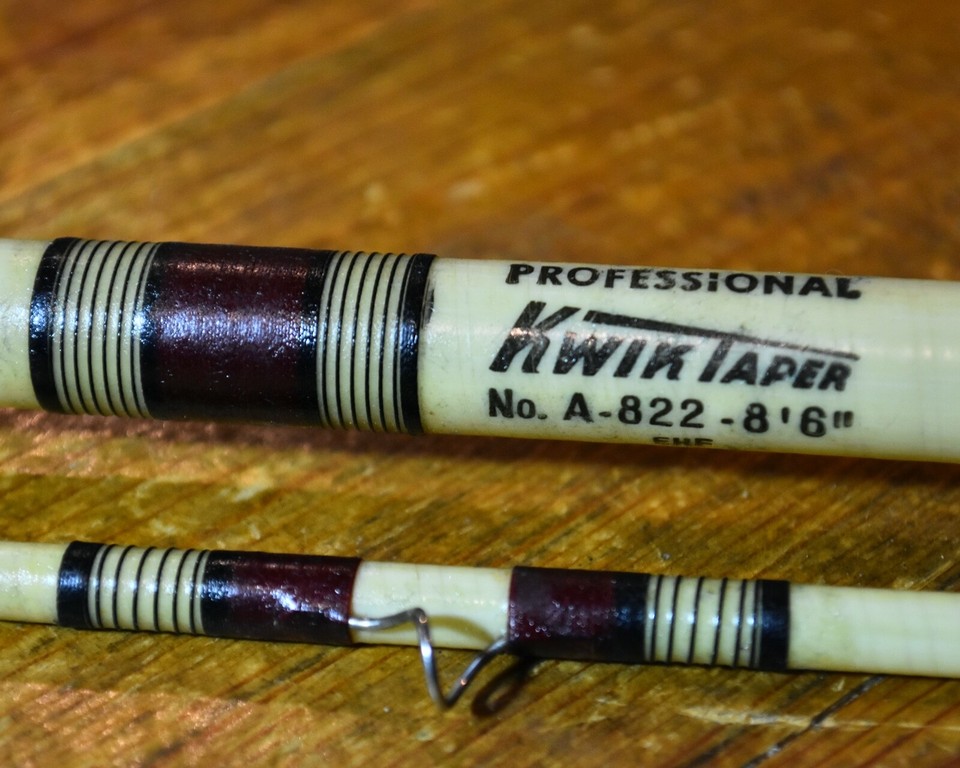 Shakespeare Wonderod Action Taper A-822 8'6" Fishing Rod w/sleeve, case ...