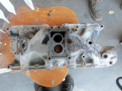 Ford 289 2 Barrel Intake Manifold | Vintage Part Used