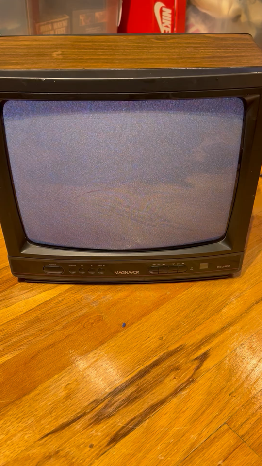 Vintage 13 Inch Magnavox Wood Grain Color Gaming Tv 1990Tested And ...