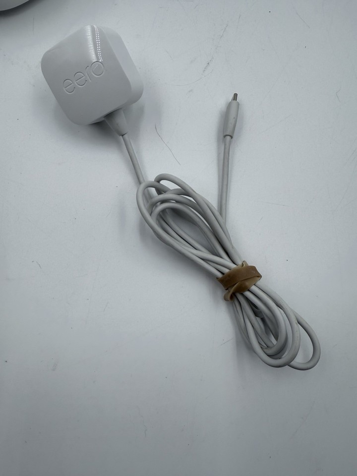 Eero 6 + Plus R010001 Dual Band Mesh Wi-Fi 6 Router With Power Chord ...