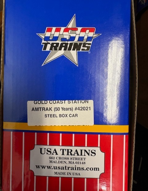 USA TRAINS #42021 AMTRAK EXPRESS BAGAGE 50 YEARS WITH OPENING SIDE DOOR ...