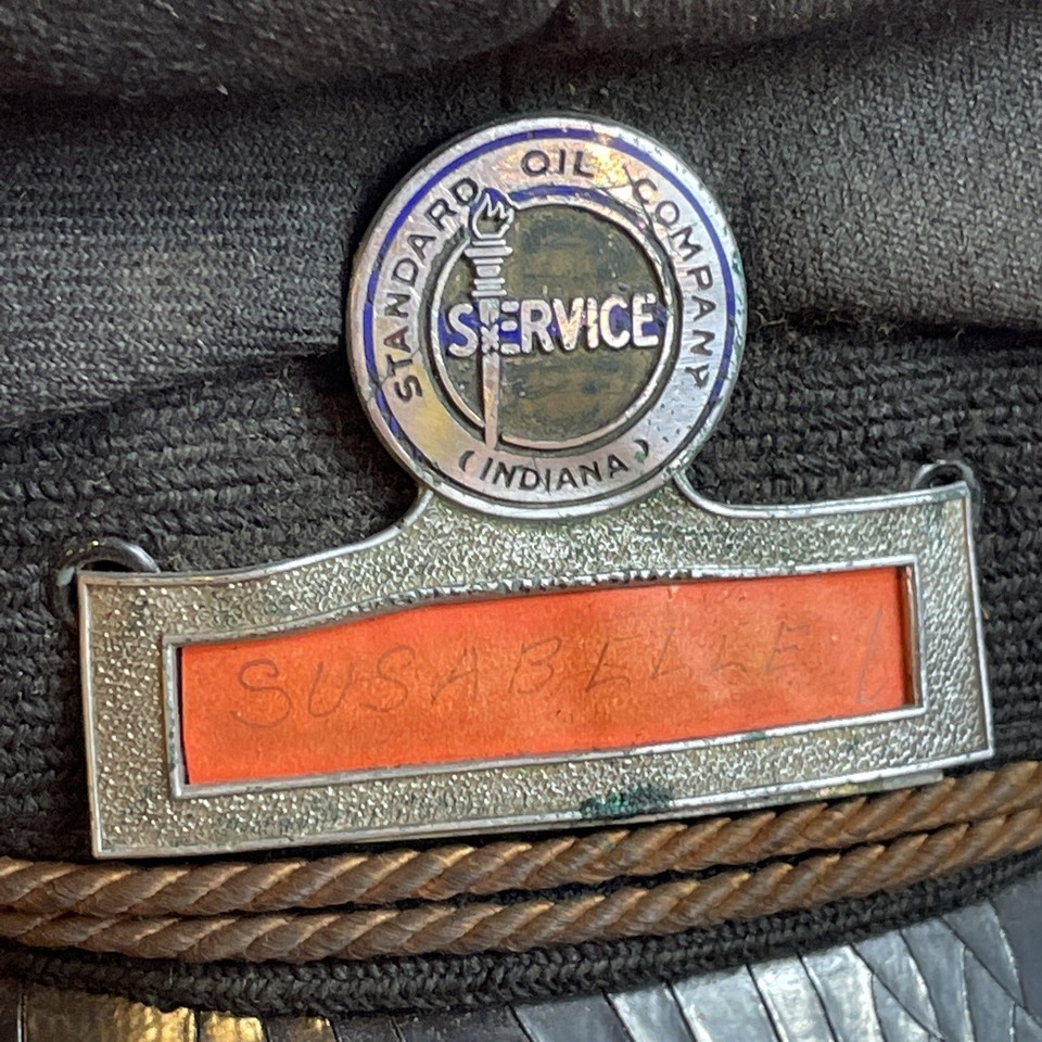 VINTAGE STANDARD OIL Indiana CO METAL ENAMEL SERVICE NAME GAS Hat ...