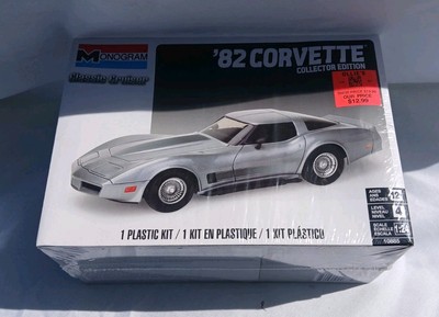 New Monogram Model Car Classic Cruiser Series 1982 Corvette Brand New Sealed | eBay