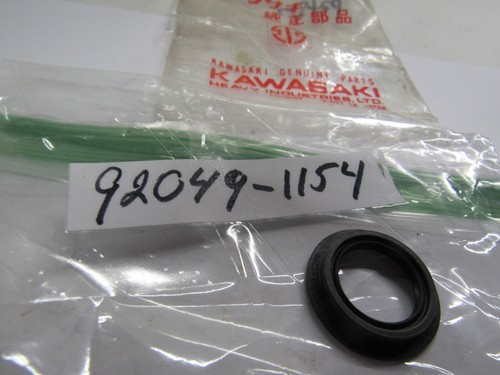 NOS OEM Kawasaki KX125 KXF250 ZX750 Rear Shock Suspension UNI Trak Arm ...