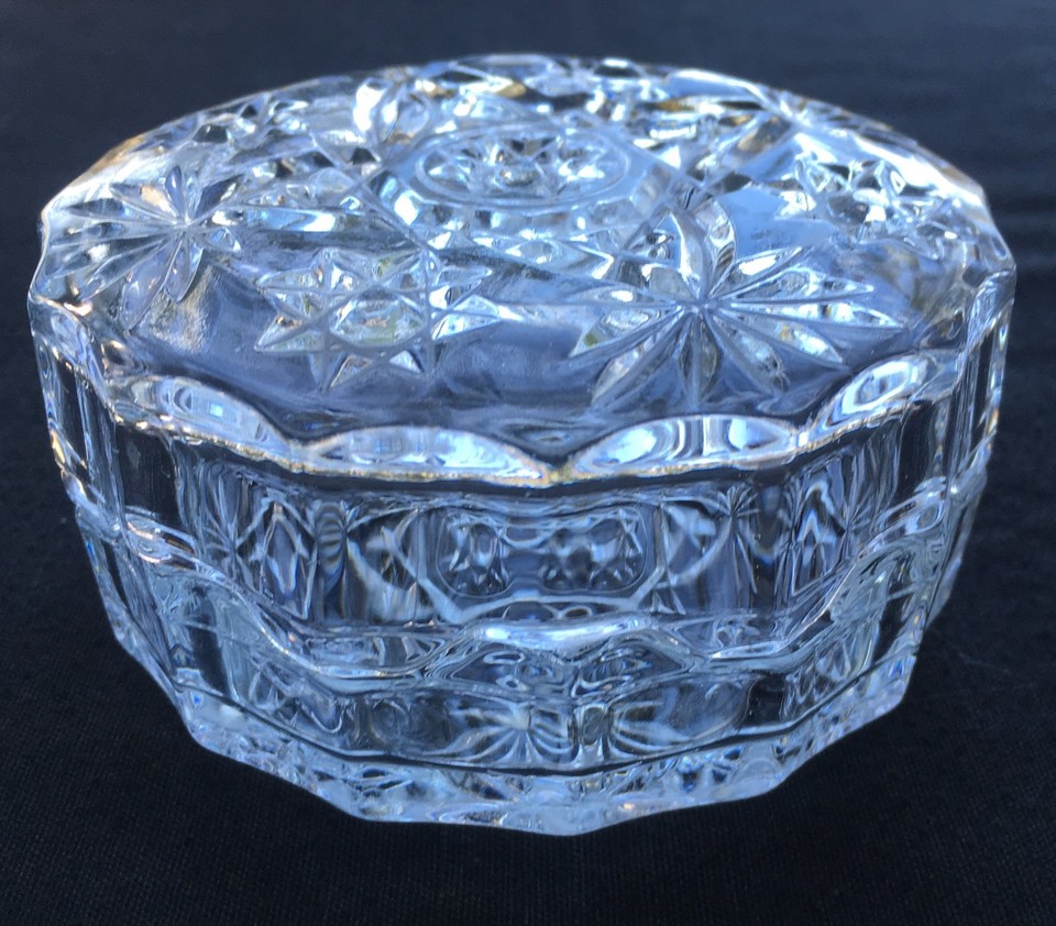 VTG Clear Cut Crystal Glass Round Trinket/Jewerly Box Star Design ...