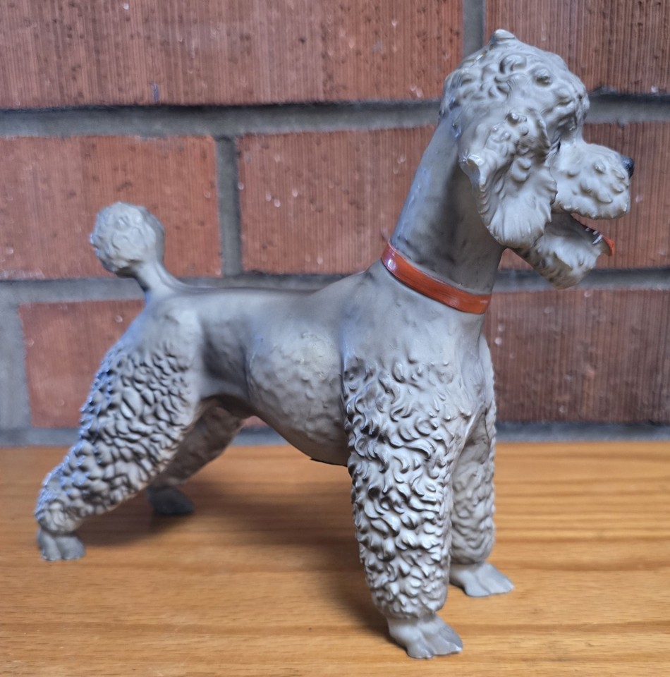 Breyer HTF Traditional GREY POODLE with 💙BLUE RIBBON STICKER💙 Extremely ...