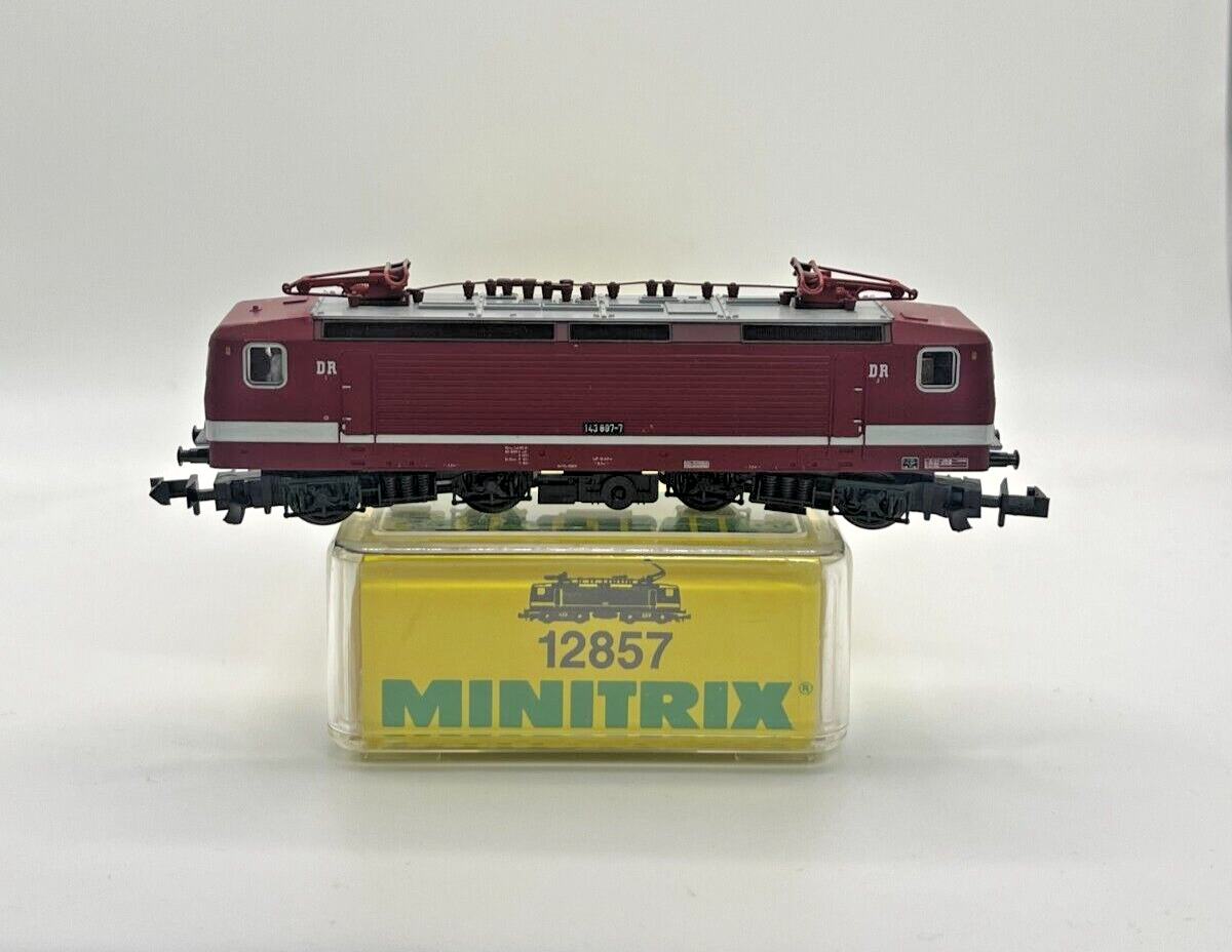 MINITRIX 12857 Vintage at Lune Gorge Electrical BR143 Railway Dr With ...