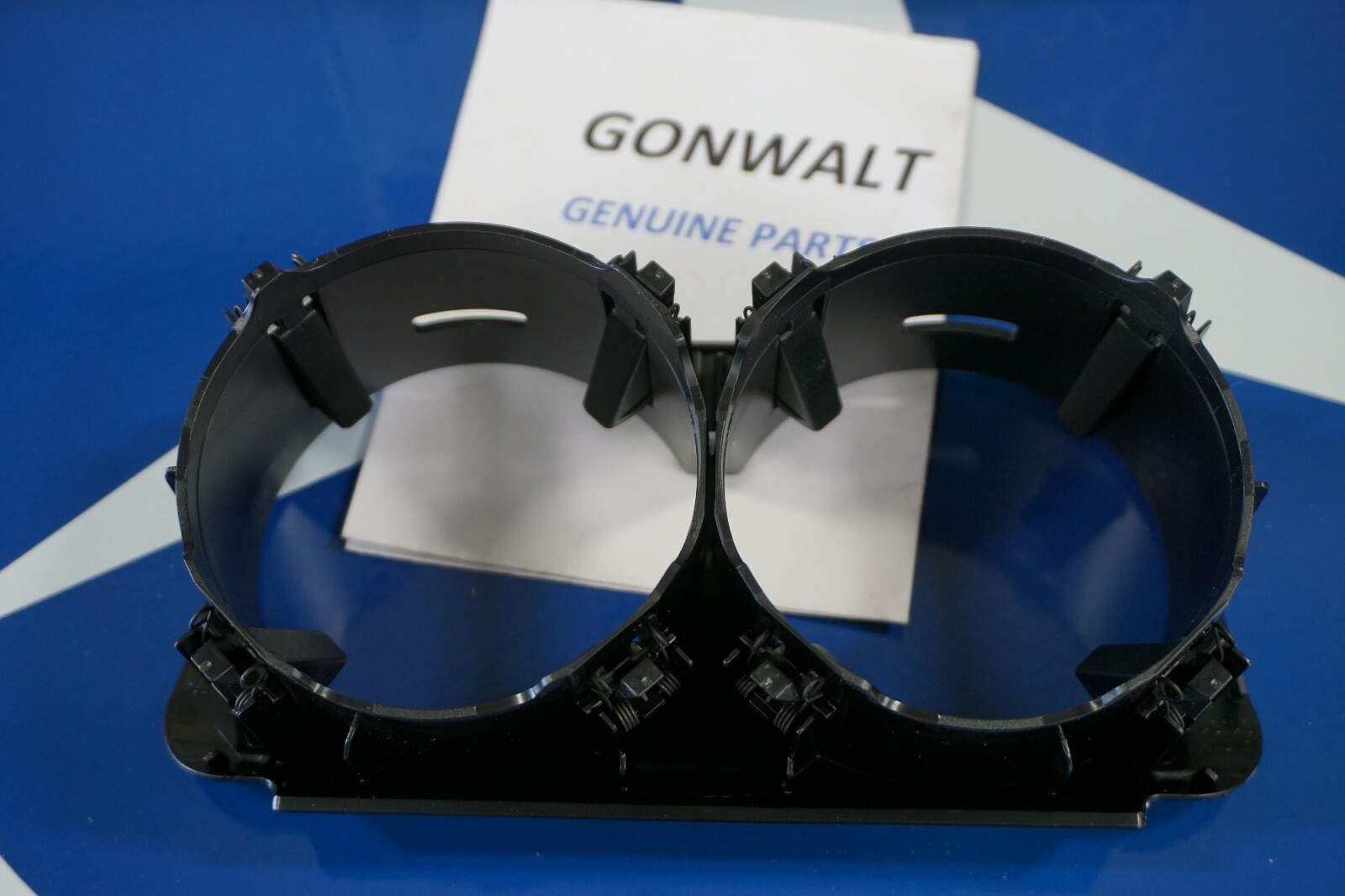 2056800691 Mercedes Benz OE Factory Front Dual Cup Holder Center ...