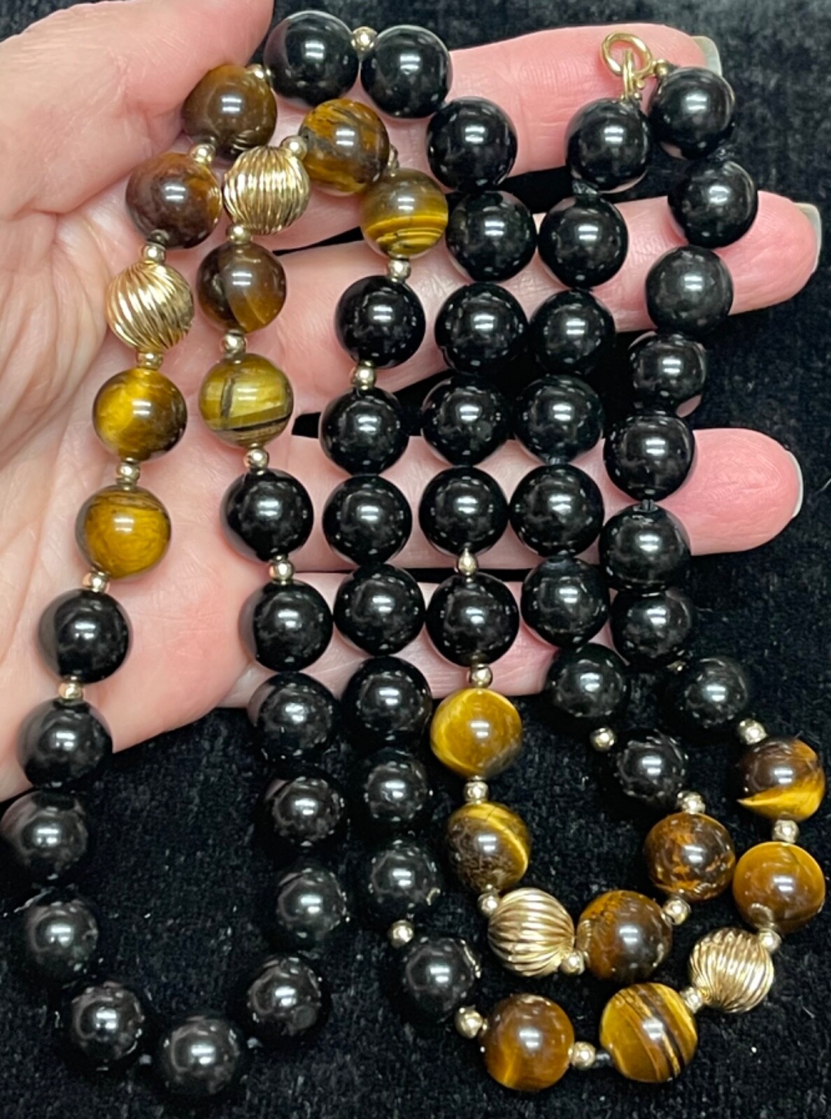 14k Gold vintage ribbed melon bead onyx tiger-eye beaded necklace 110 ...