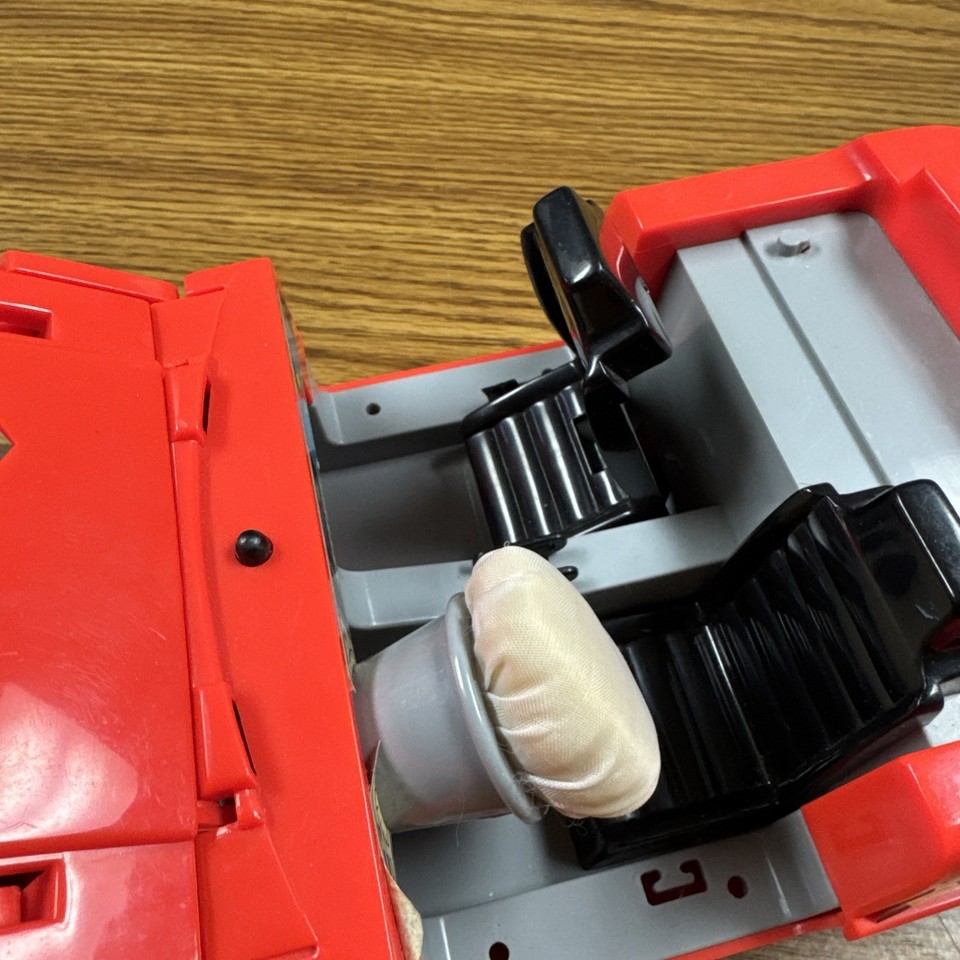 VINTAGE TYCO 1991 CRASH TEST DUMMIES RED CAR INCOMPLETE | eBay