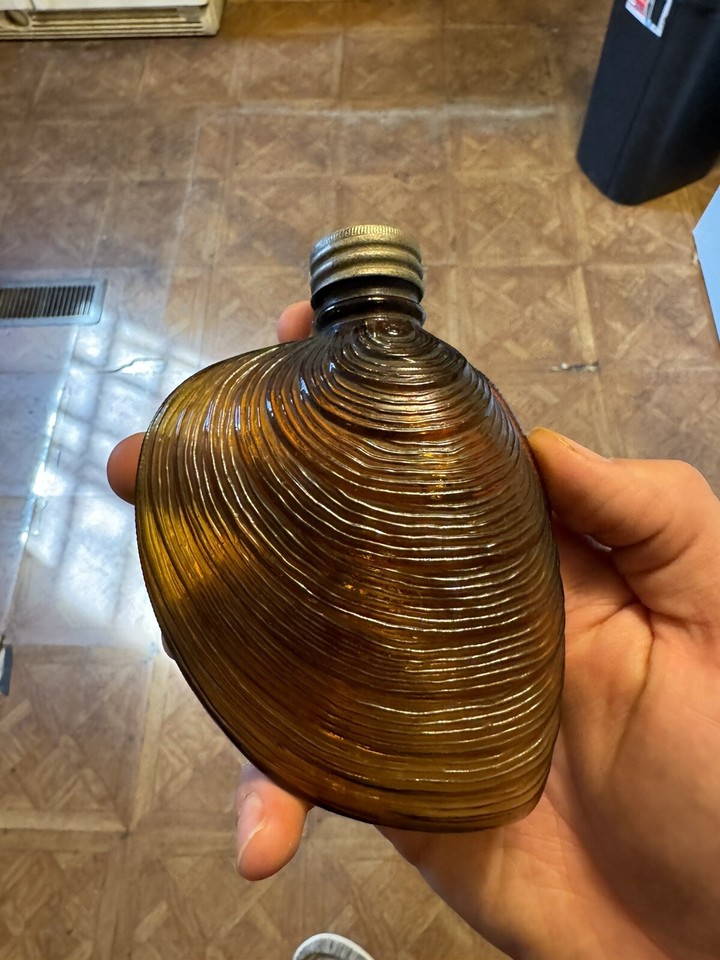 Amber Blown Glass Clam Shell Figural Whiskey Flask W/Original Lid | eBay