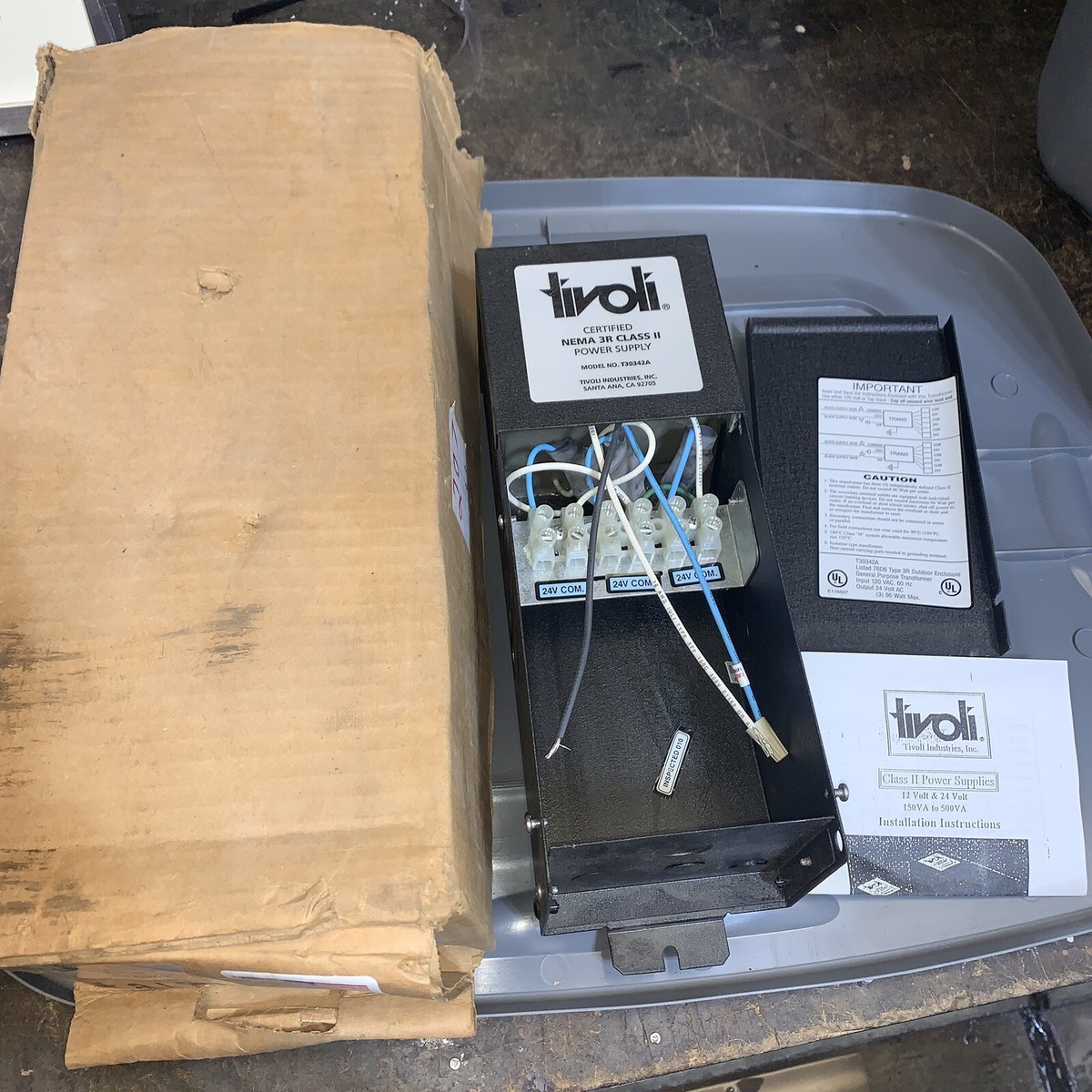 12 Volt Magnetic Transformer Universal Lighting Systems MTM Series