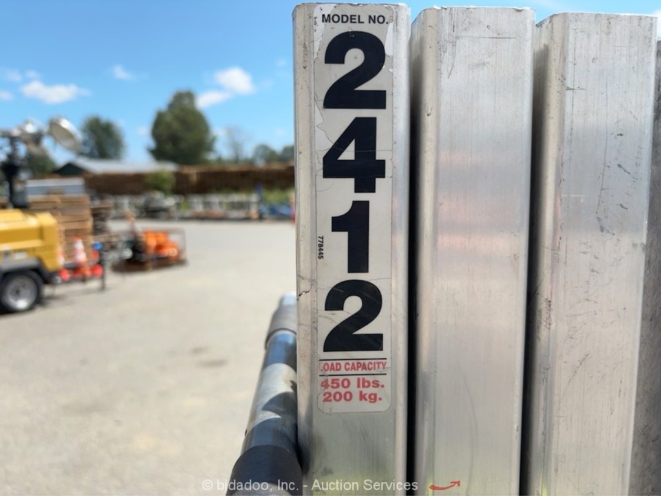 2017 Sumner 2412 12' Portable Material Contractor Lift Hoist 450 lbs ...